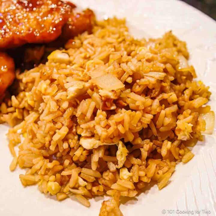 Egg Fried Rice with Minute Rice – Quick 10-Minute Recipe - 101 Cooking ...