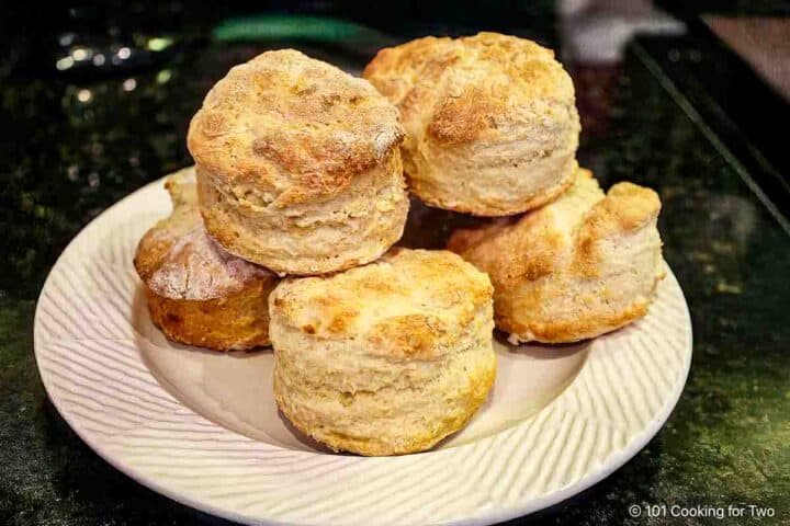 Low Fat Biscuits (Healthy, Low Calorie Recipe) - 101 Cooking For Two